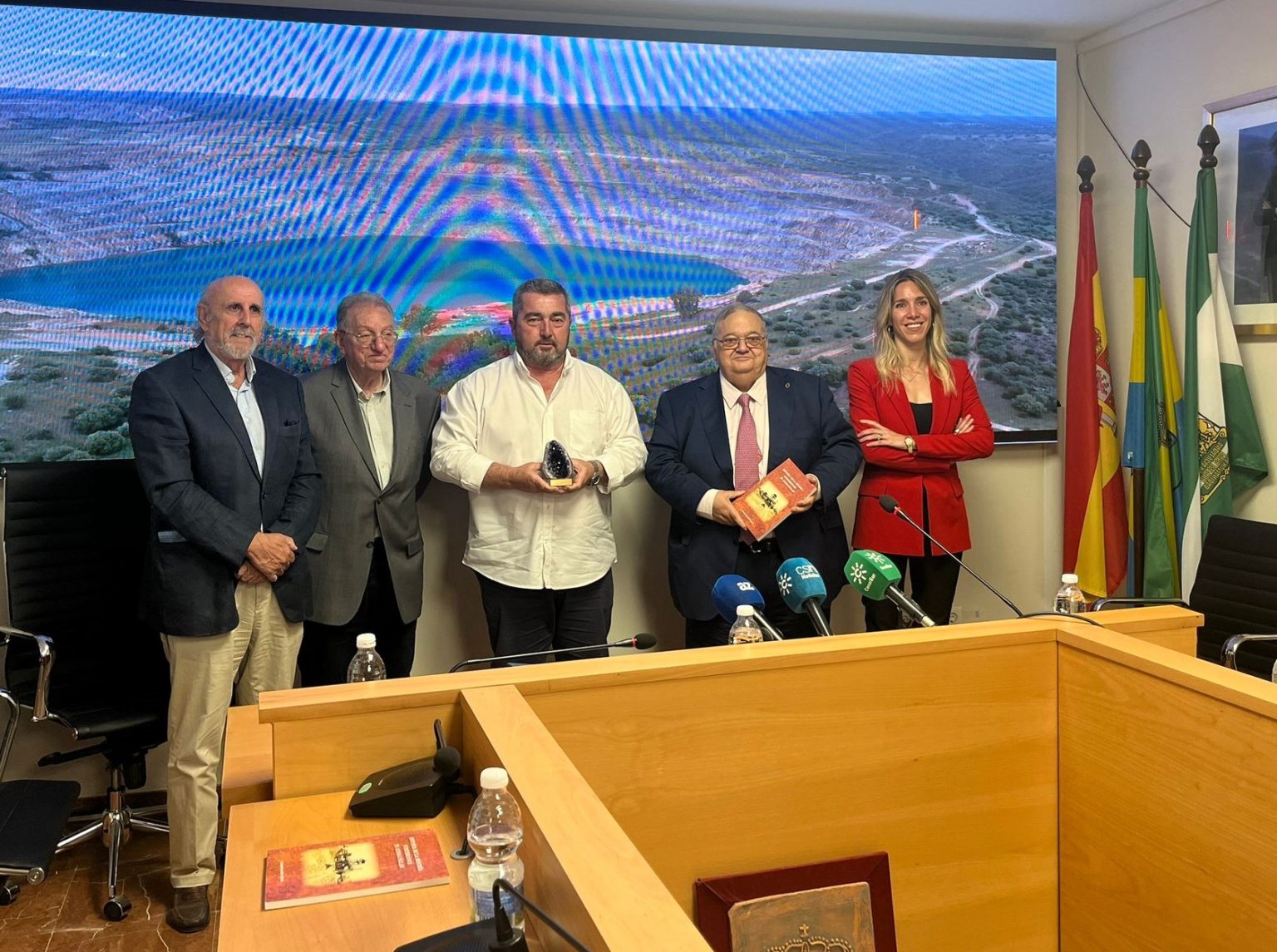 El COIMS y AMINER respaldan el proyecto que permitirá la reapertura de ...